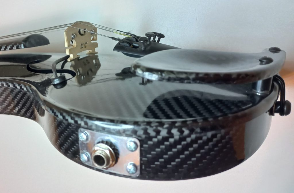 Carbon Fiber Violin - KARBON TASARIM